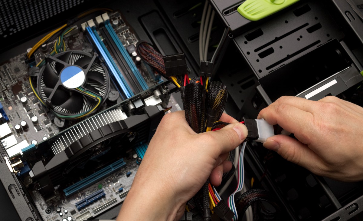 Quando trocar a fonte do computador? Sinais de que ela pode estar falhando - Assistência Técnica ...